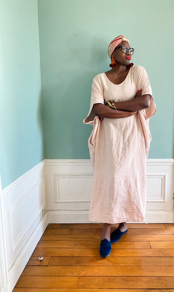 Rose Caftan – Madame de la Maison